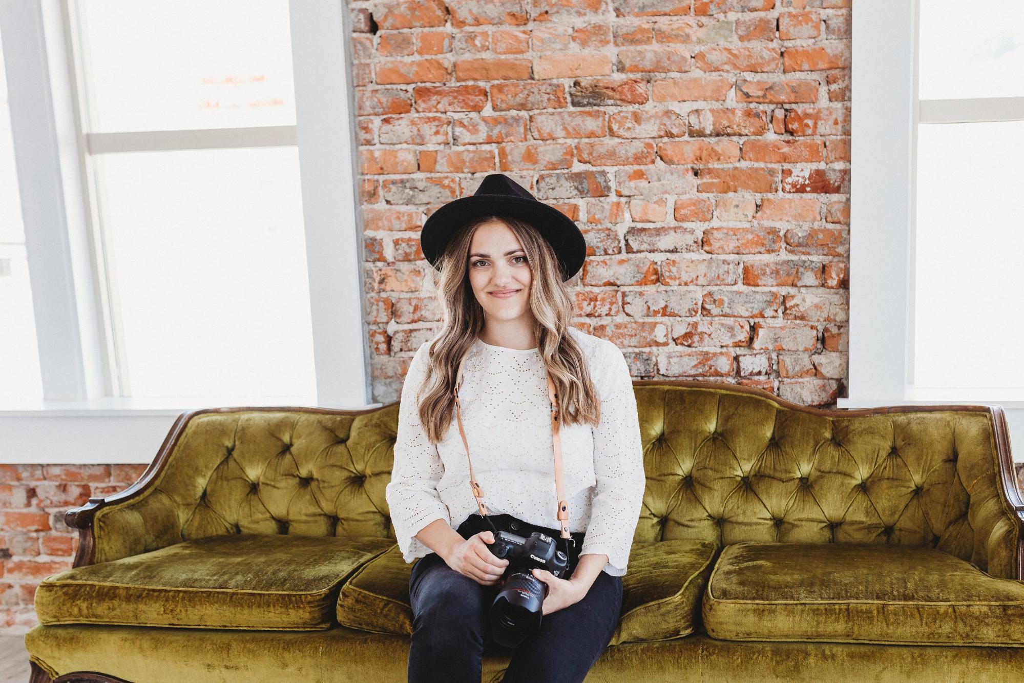 How online forms help a wedding photographer document love | The ...