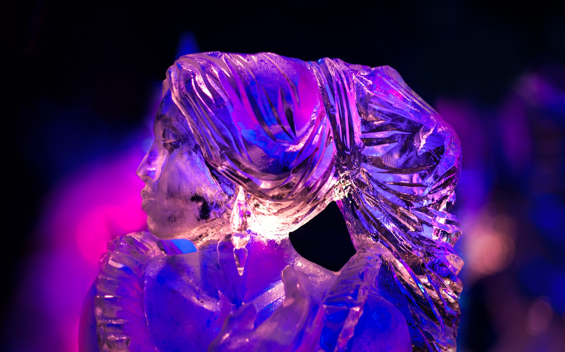 40 Insane Ice Sculptures | The Jotform Blog