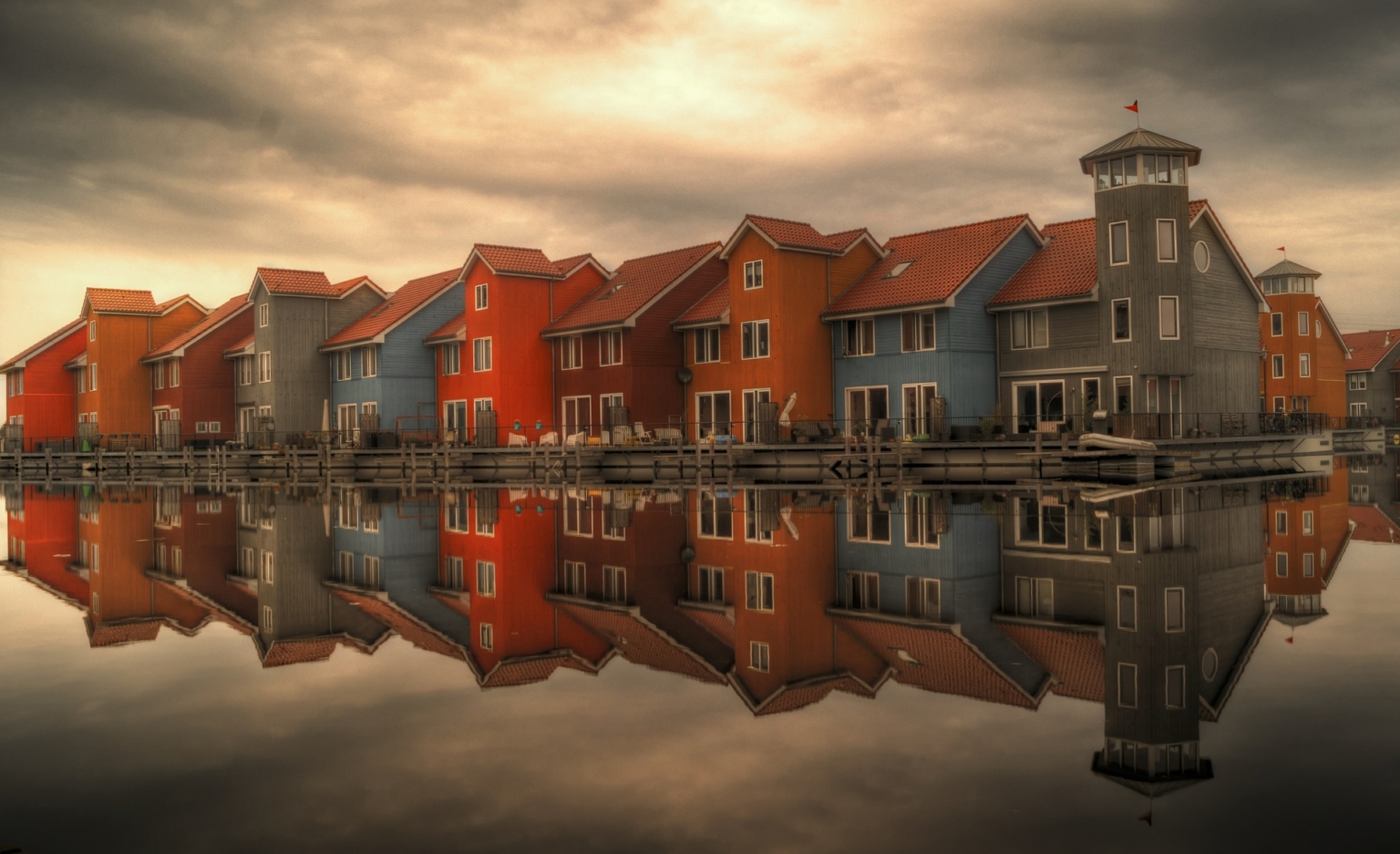 44 Impressive Examples of Reflection Photography | The Jotform Blog