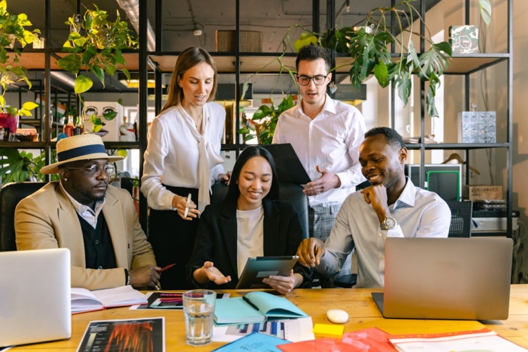 How to improve cross-team collaboration | The Jotform Blog