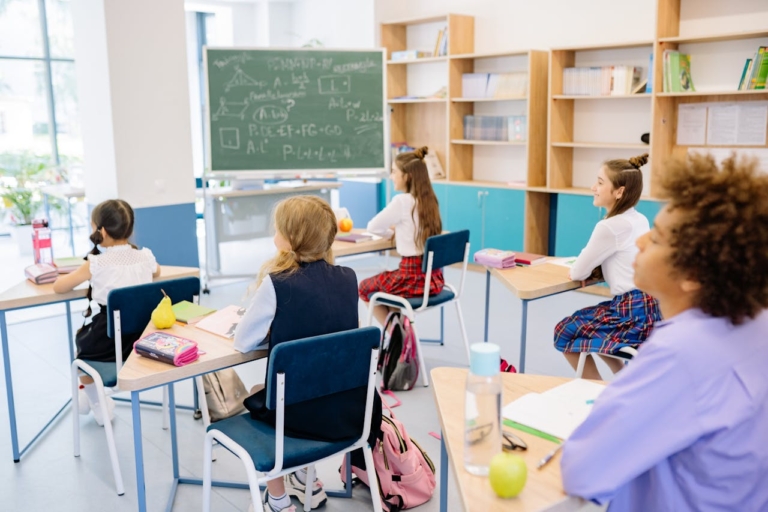 9 of the best apps for parent-teacher communication in 2026 | Jotform Blog