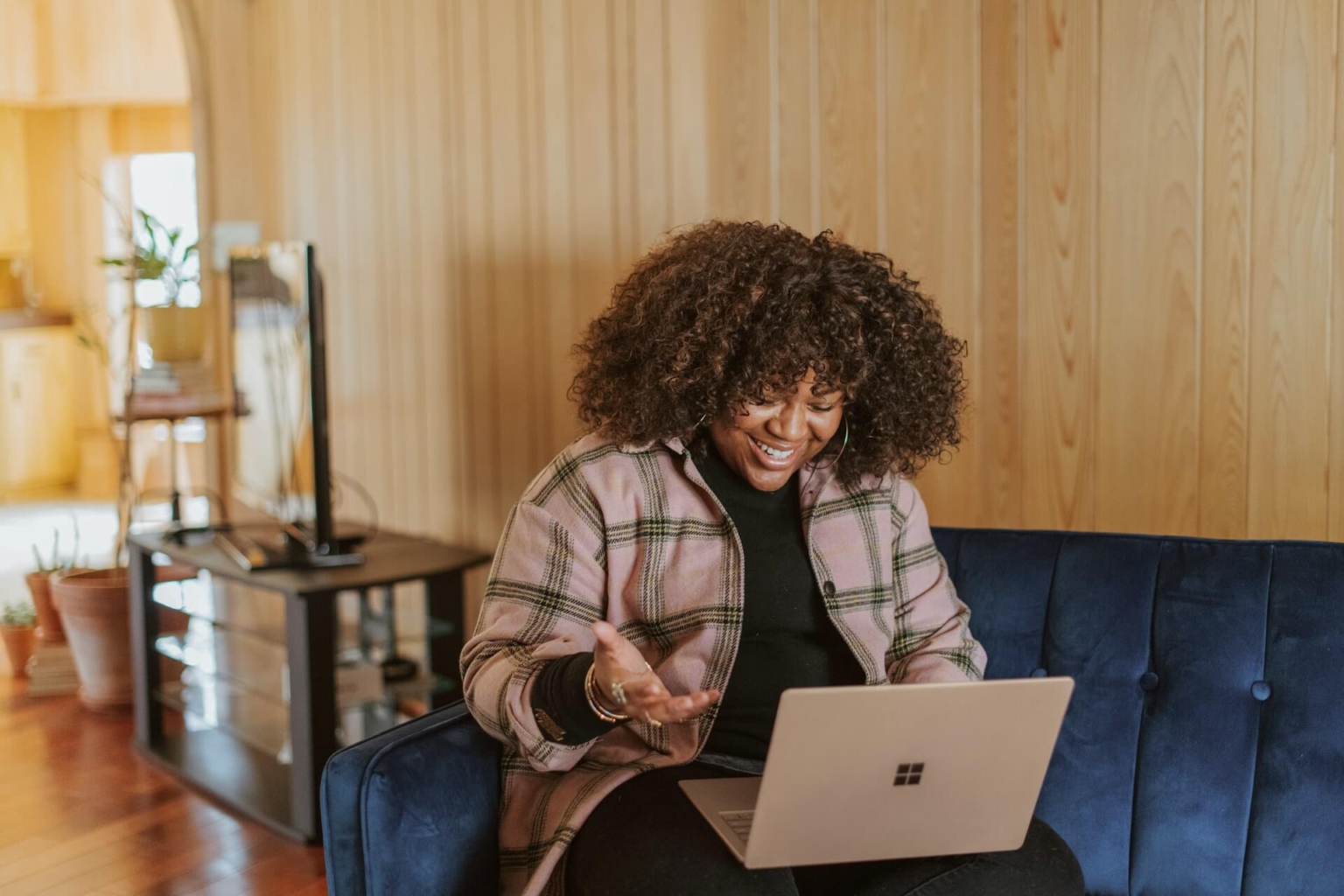 Microsoft Teams vs Skype: What’s the difference? | Jotform Blog