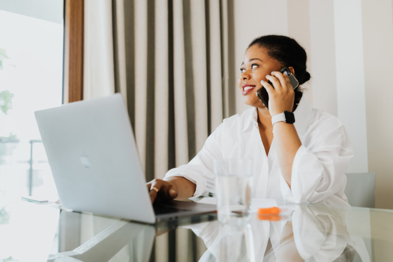 What’s the difference between customer service and customer experience ...